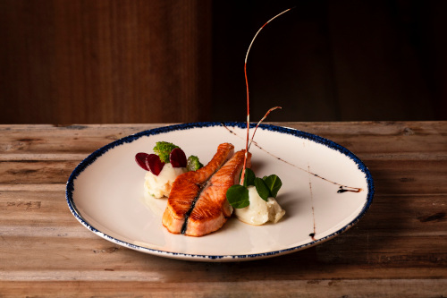 Live Chennai: Indulge in Exclusive Fine Dining by the Poolside this ...