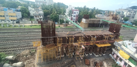 Live Chennai: Velachery-St. Thomas Mount MRTS Extension Nears Completion with 90% Physical ...