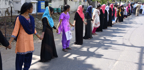 Live Chennai: Whats new about this sudden human chain in Chennai ...