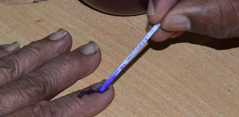 Live Chennai: Indelible ink to mark fingers of people exchanging ...