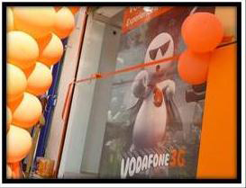 Live Chennai: Vodafone launches new Mini-Store in Koyambedu, Chennai ...